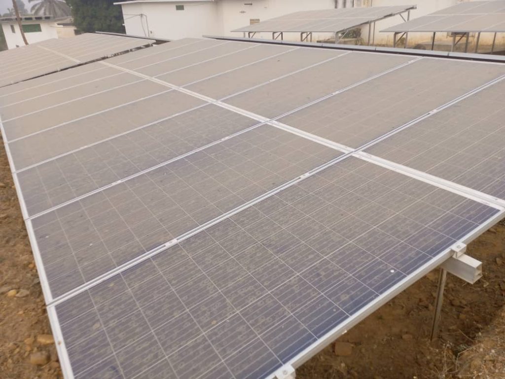 Togo : Avec l'énergie solaire, le CHR Sokodé veut réduire sa facture d ...