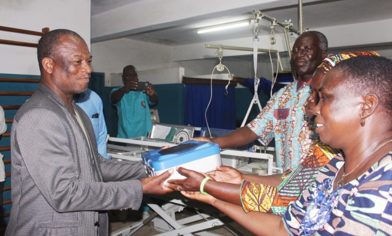 Des équipements médicaux pour le CHU Kara